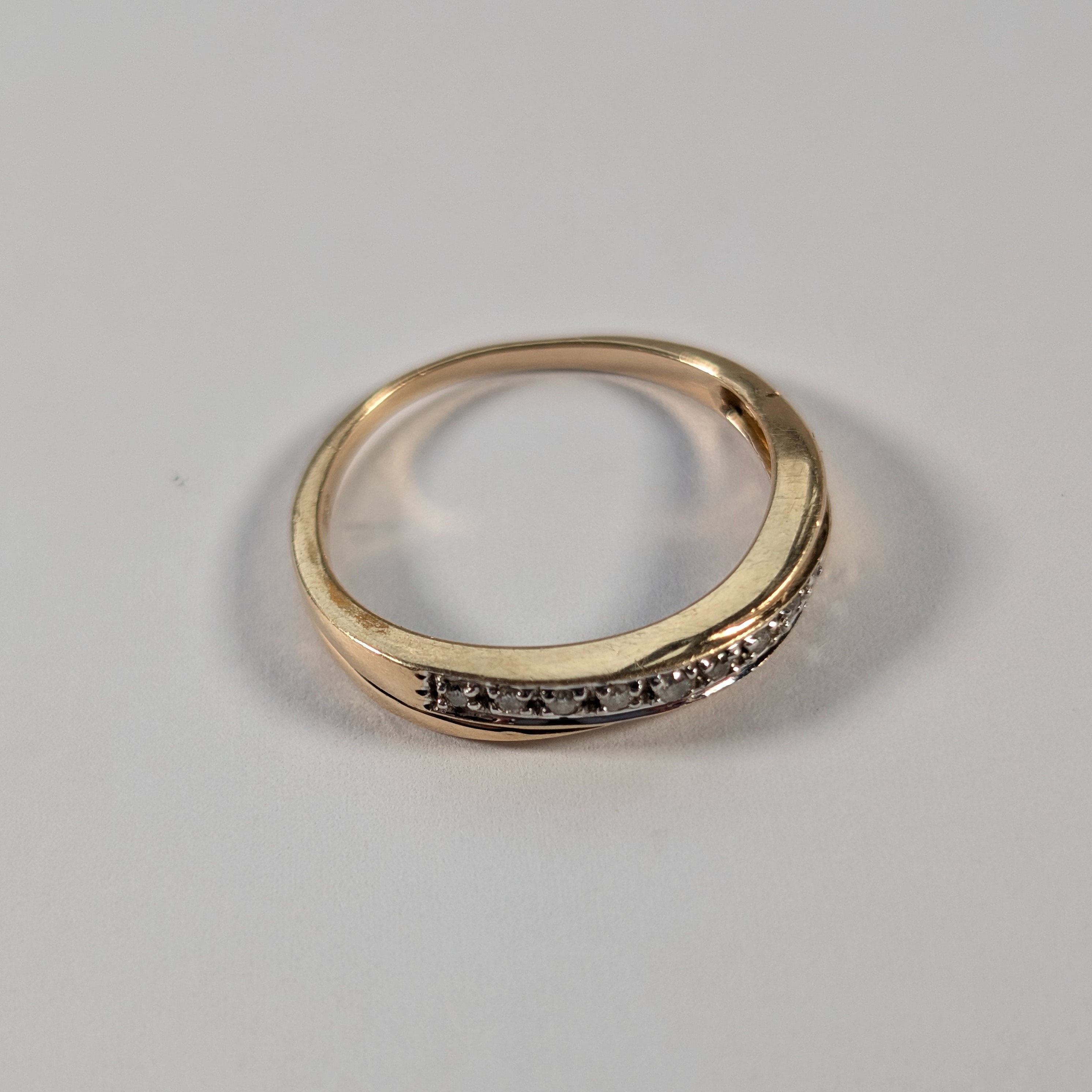 Pre-owned 9ct gold 0.10ct Tiny Diamond Infinity Style Half Band Ring ...